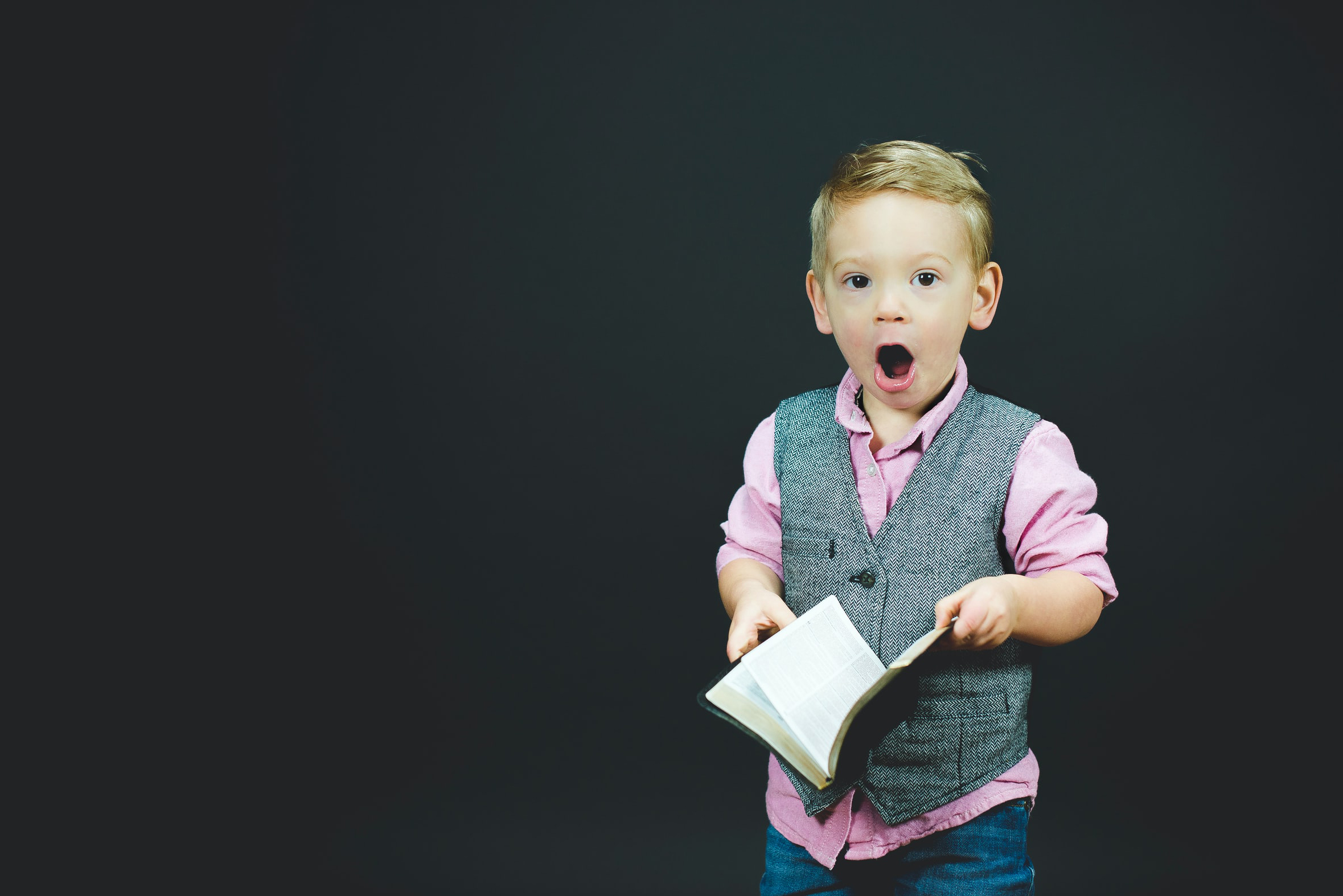 Bald ist der Lies-ein-Buch-Tag! | DigitEcon Bald ist der Lies-ein-Buch-Tag! | DigitEcon